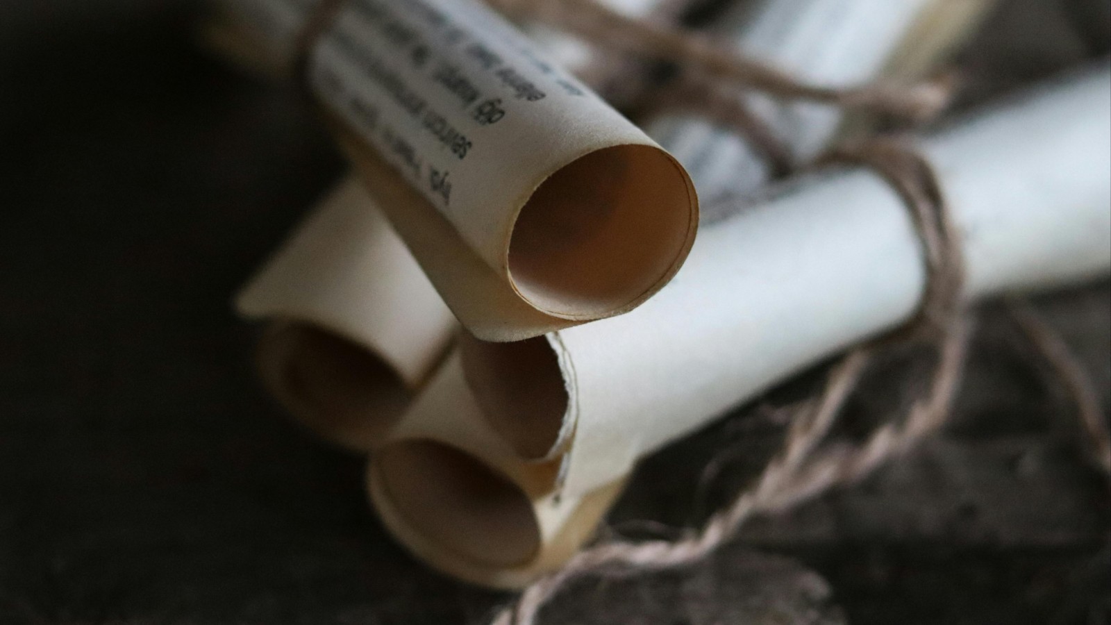 Building a Serverless Application with AWS Lambda and Qdrant for Semantic Search - Blog | MLOps ...